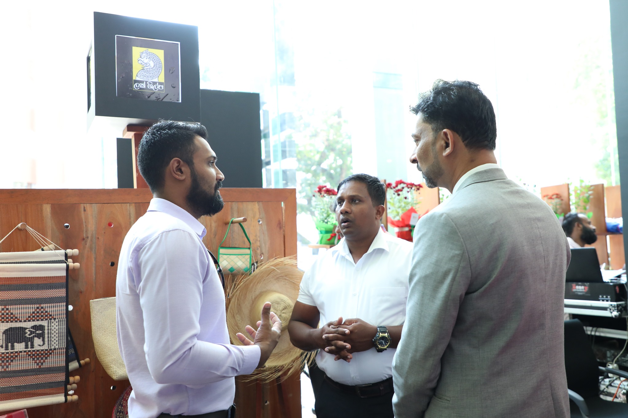 lak shilpa colombo handicrafts market special handicrafts marketing promotion program lak shilpa ...